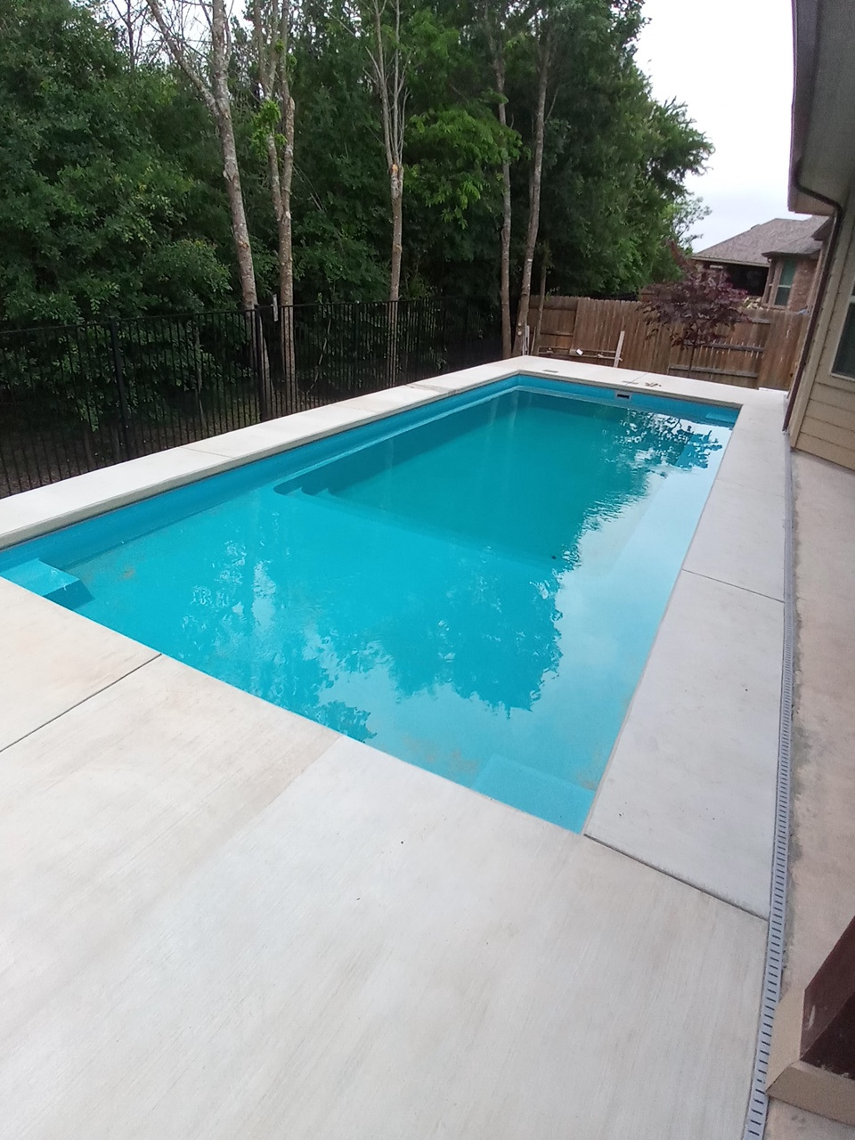 AquaPools - Ovation 30 Model fiberglass pool by AVIVA Pools from AquaPools