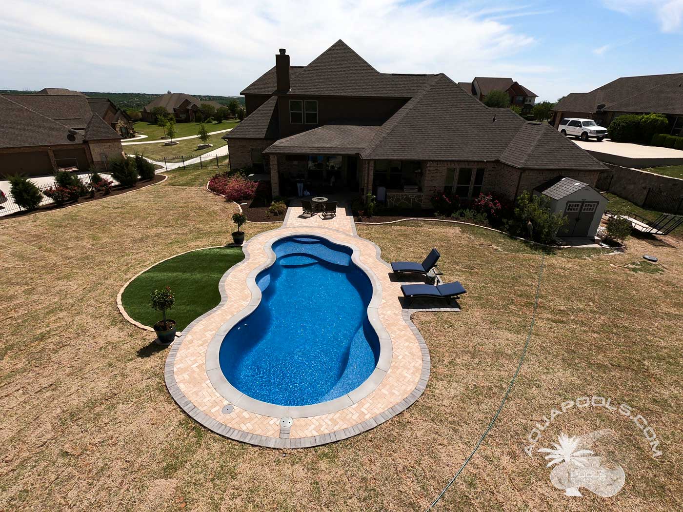 Comparing Fiberglass Pools, Concrete Pools and Vinyl Liner Pools ...