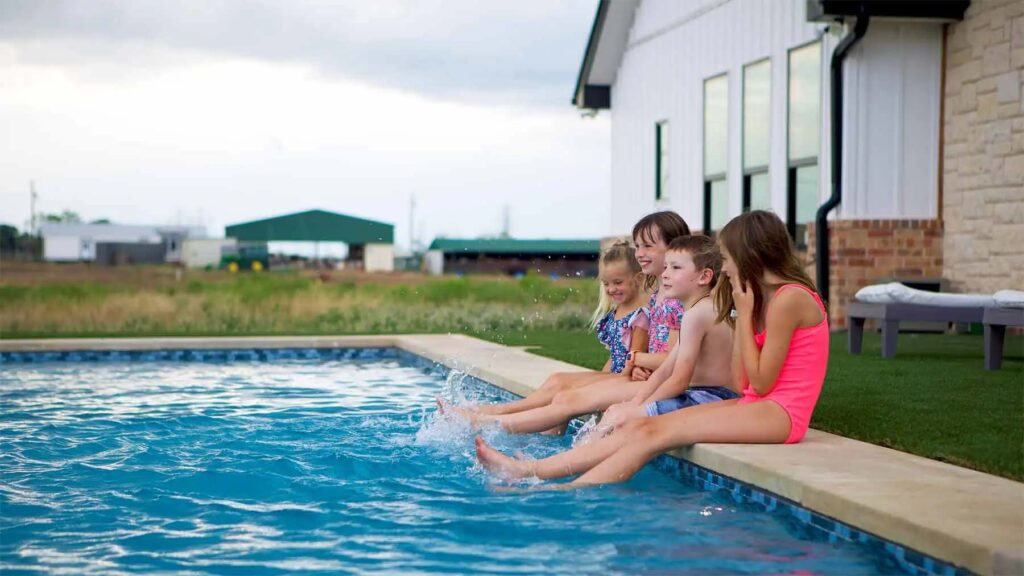 Why Choose AquaPools for Your Dream Swimming Pool? - Aqua Pools Fiberglass Swimming Pools